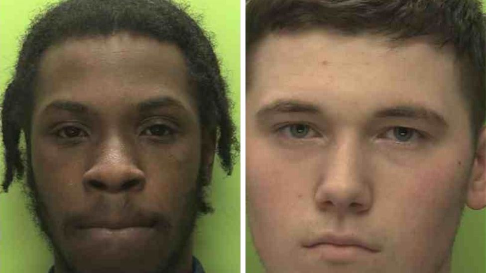Nottingham: Men sentenced after machetes wielded in city centre - BBC News