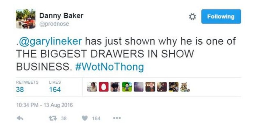 Gary Lineker pants: Match of the Day presenter keeps Twitter promise ...