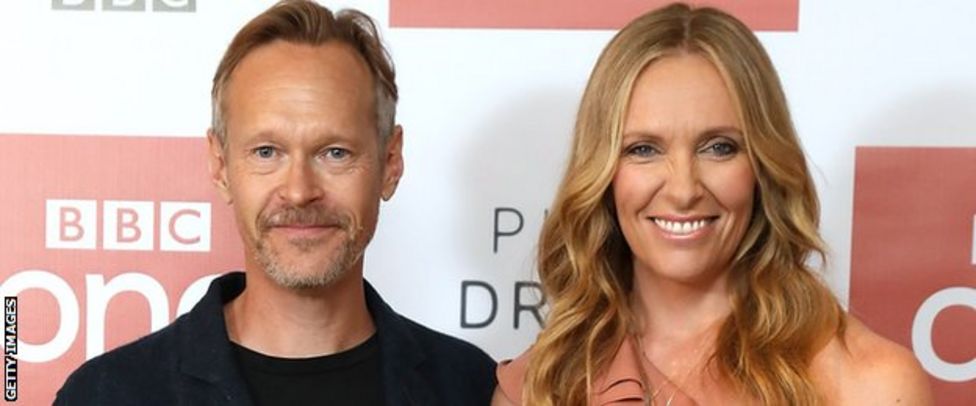 Toni Collette & Damian Lewis to star in Dream Alliance film - BBC Sport