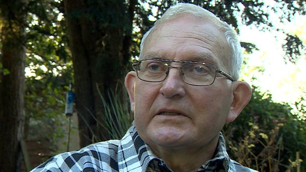 Wyvern Media boss Jonathan Rivers jailed for 'callous' scam - BBC News