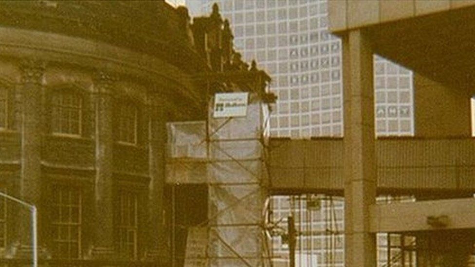 Birmingham Central Library timeline - BBC News