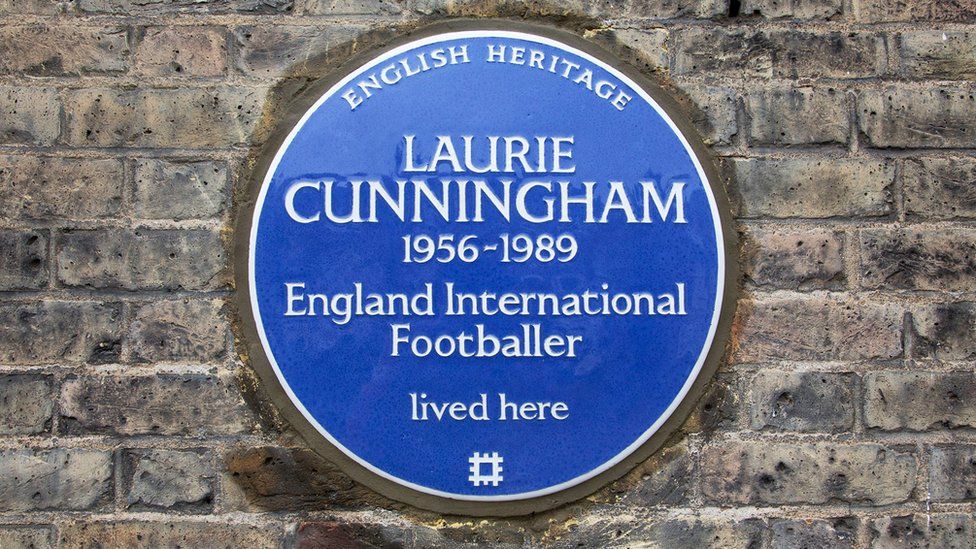 Football legend Laurie Cunningham honoured with blue plaque - BBC News