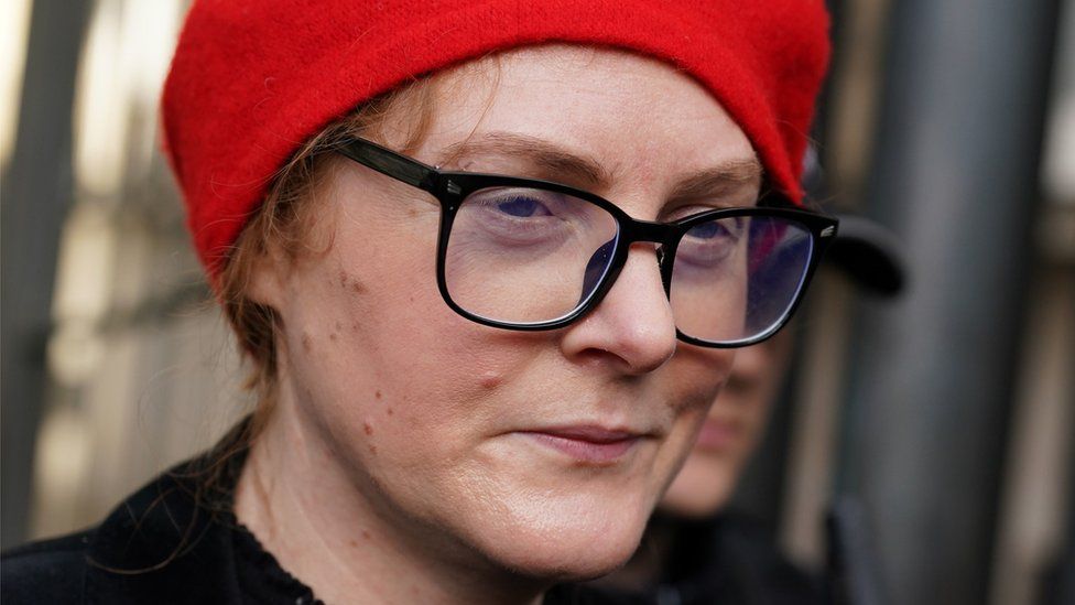 Nicholas Rossi: New audio emerges in case of wanted man - BBC News