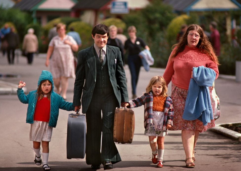In pictures: Fun for all the family at Butlin's - BBC News