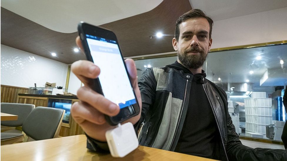 Twitter co-founder Jack Dorsey steps down as chief executive - BBC News