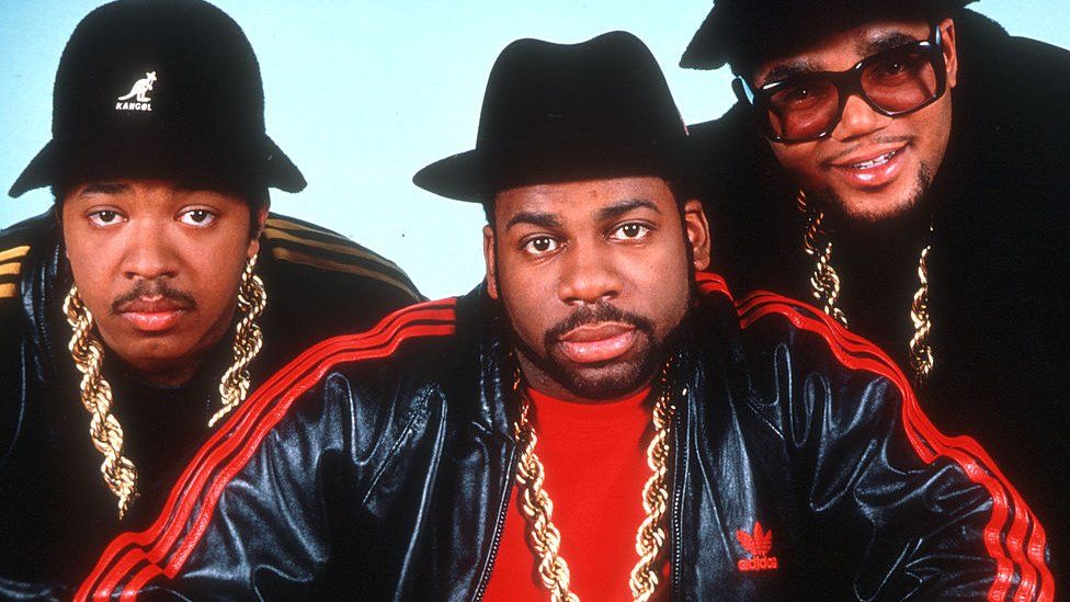 Fashion Week: Six style icons who changed the face of fashion - BBC ...