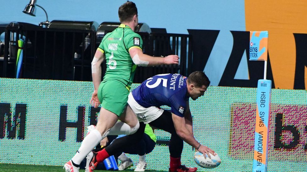 Antoine Dupont scores winning try to send France into sevens semi ...