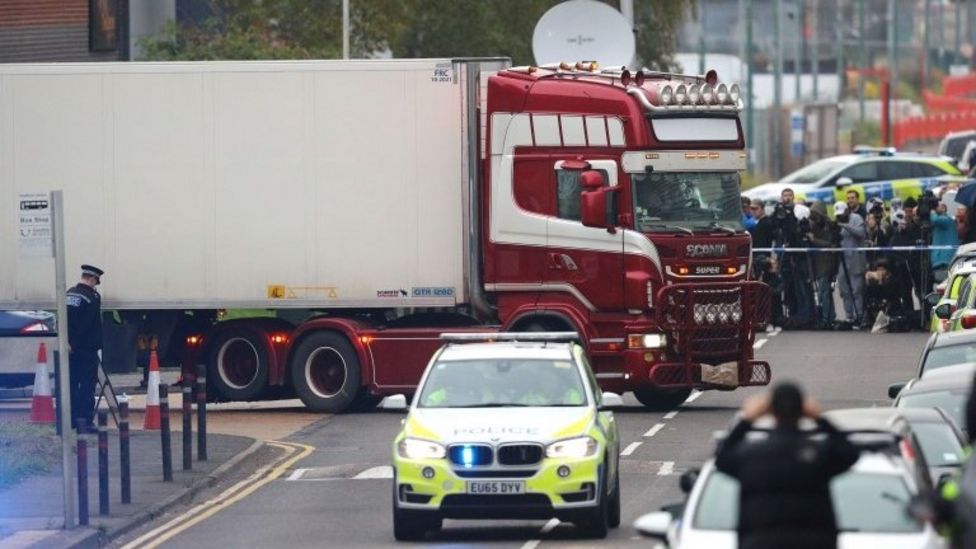 Essex lorry deaths: 39 found dead were Chinese nationals - BBC News