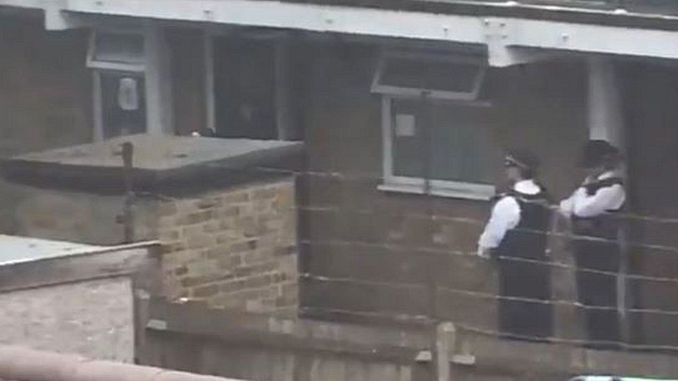 Three men and teenager questioned over suspected terror plot - BBC News