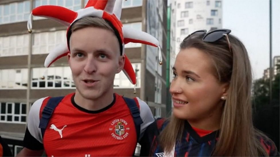 Luton Promotion Party: 'People from all walks of life turned up' - BBC News