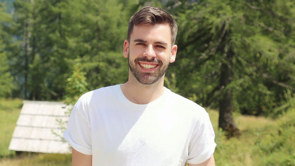 Ateb y Galw: Gareth Elis - BBC Cymru Fyw