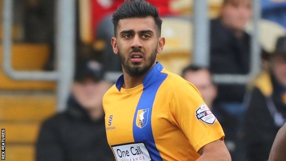 Mansfield and Yeovil players take unusual approaches to rehab - BBC Sport