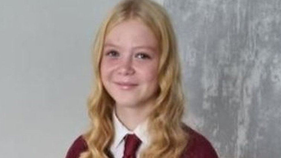 Rhyddhau dyn ar fechnïaeth wedi marwolaeth Keely Morgan - BBC Cymru Fyw