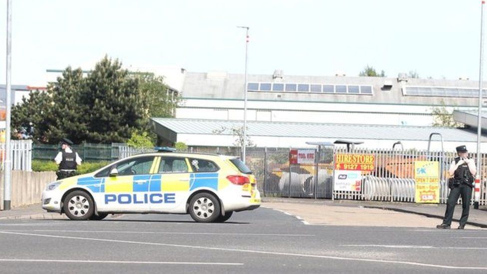 Colin Horner murder 'linked to UDA tensions', court told - BBC News