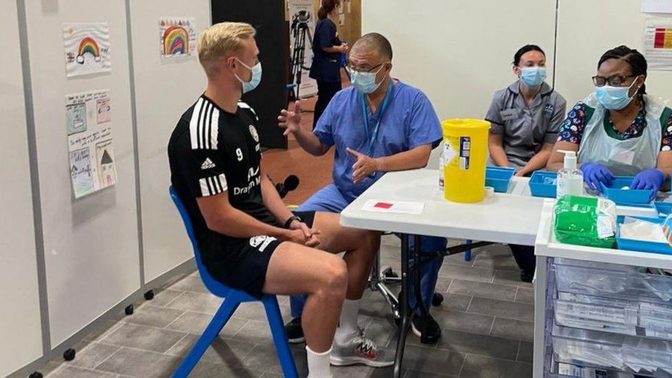 Covid Prof Jonathan Van Tam Vaccinates Boston United Players Bbc News