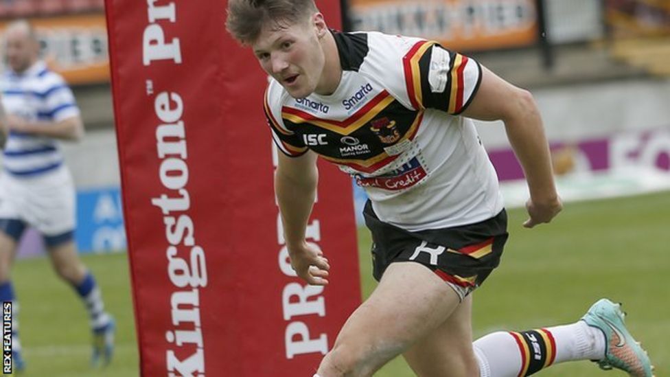 Ryan Shaw: Hull KR sign centre from Bradford Bulls - BBC Sport