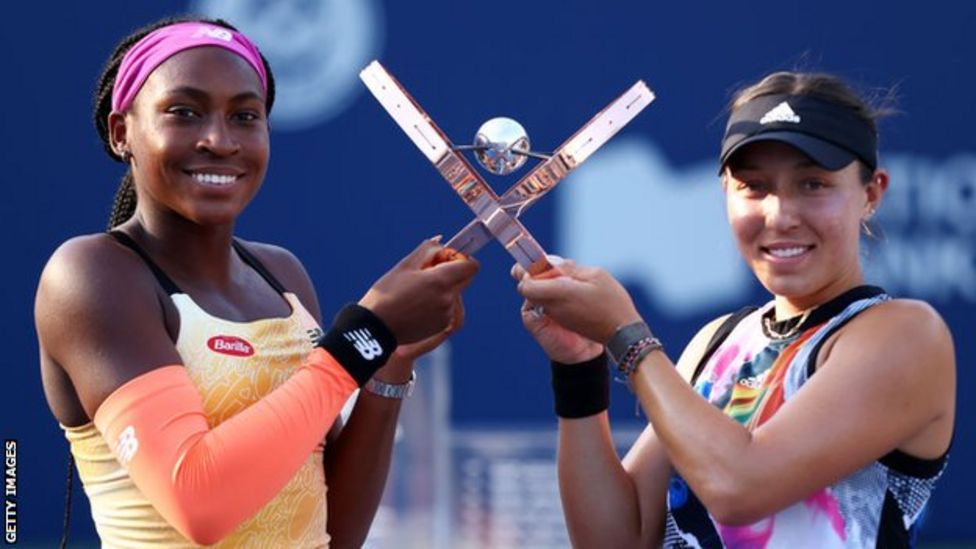 Coco Gauff column on playing Emma Raducanu at Australian Open, boxing ...