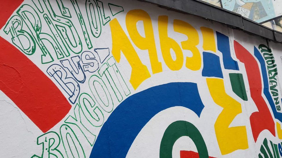 Bristol Bus Boycott: Mural set to mark 60th anniversary - BBC News