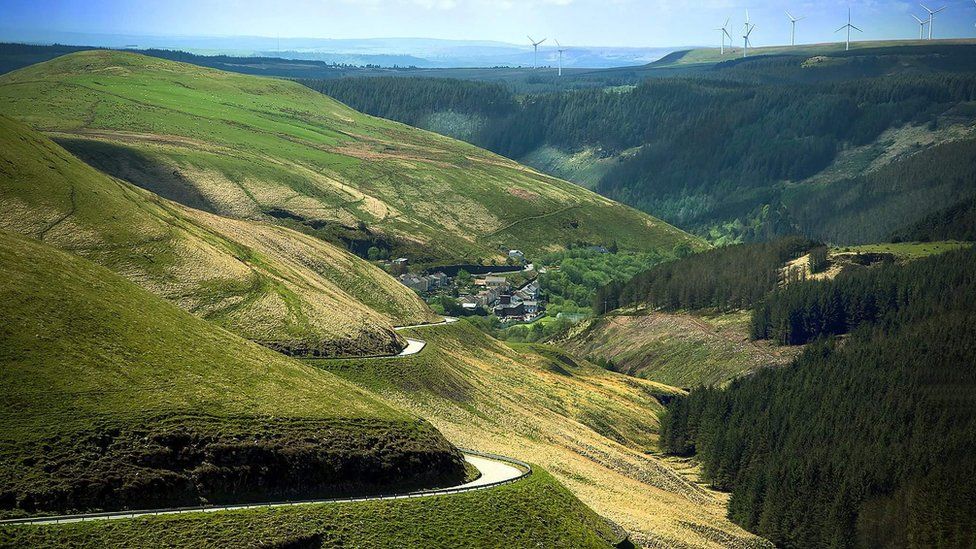 Your Pictures in Wales: 25-31 May 2016 - BBC News