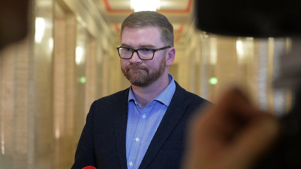 Brexit: NI firms concerned by new plan, says former DUP man - BBC News