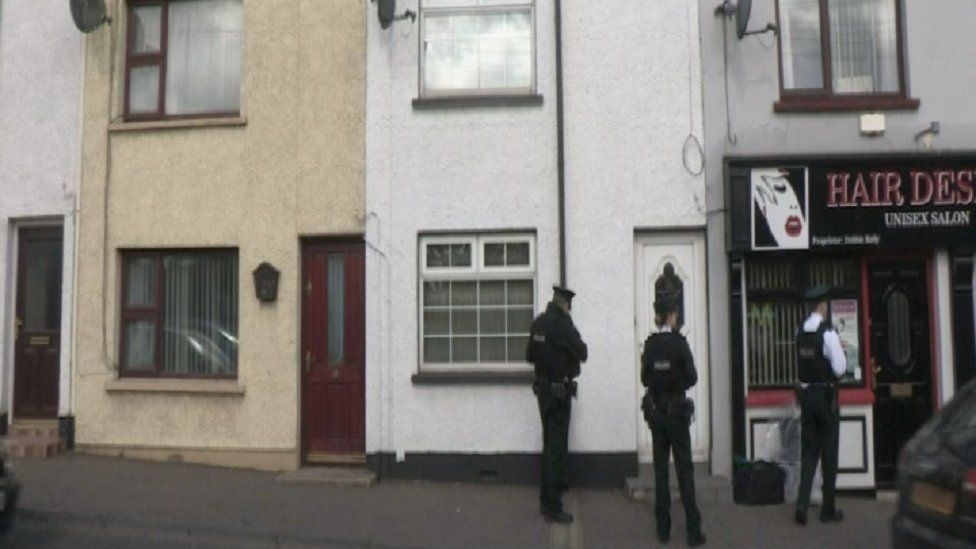 Coalisland: Man found dead after house fire - BBC News