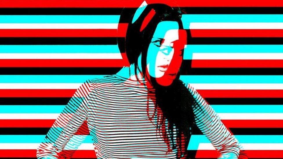 Paentio drwy'r boen - BBC Cymru Fyw