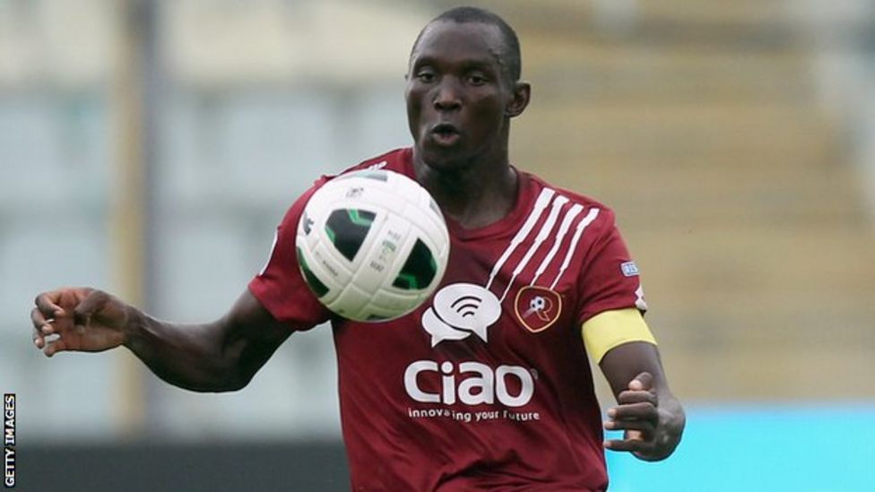 Aberdeen take defender Daniel Adejo on trial - BBC Sport