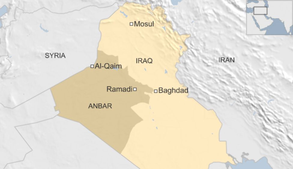 Iraq conflict: Air strikes on IS-held border town 'kill dozens' - BBC News
