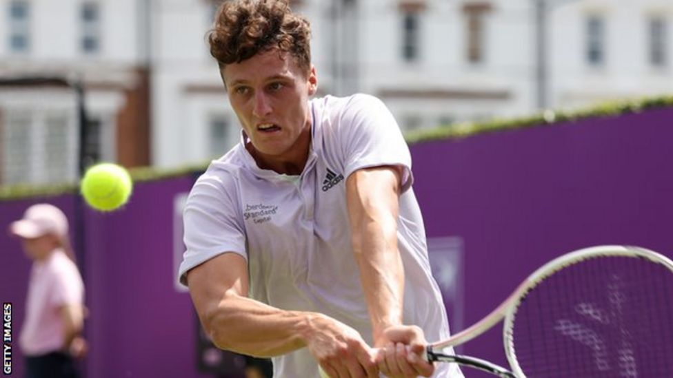 Stuart Parker: Jersey tennis player relishing Queen's opportunity - BBC ...