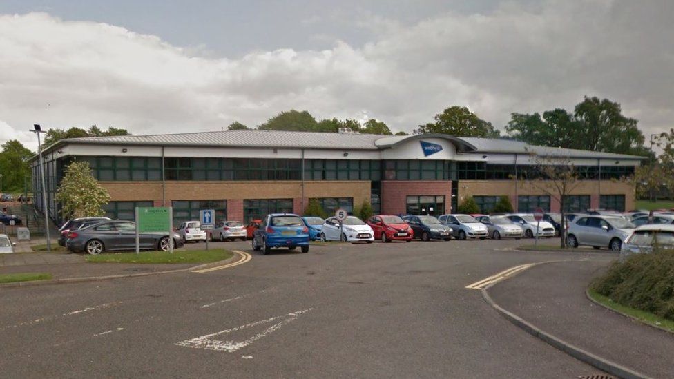 Jobs boost for call centre company - BBC News