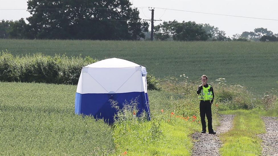 Bedfordshire fields murder: Victim was cheerful, say family - BBC News