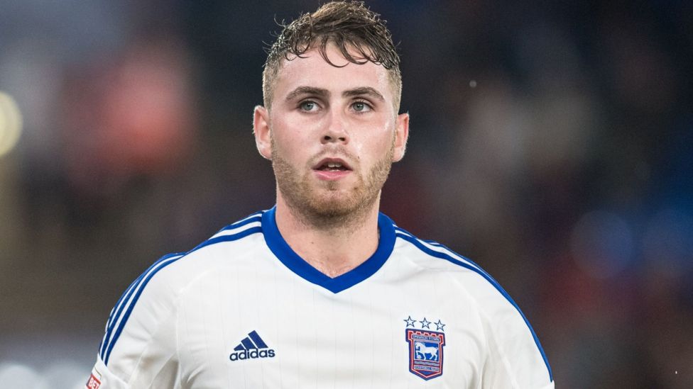 Aldershot: Adam McDonnell & George Foster join on loan from Ipswich ...