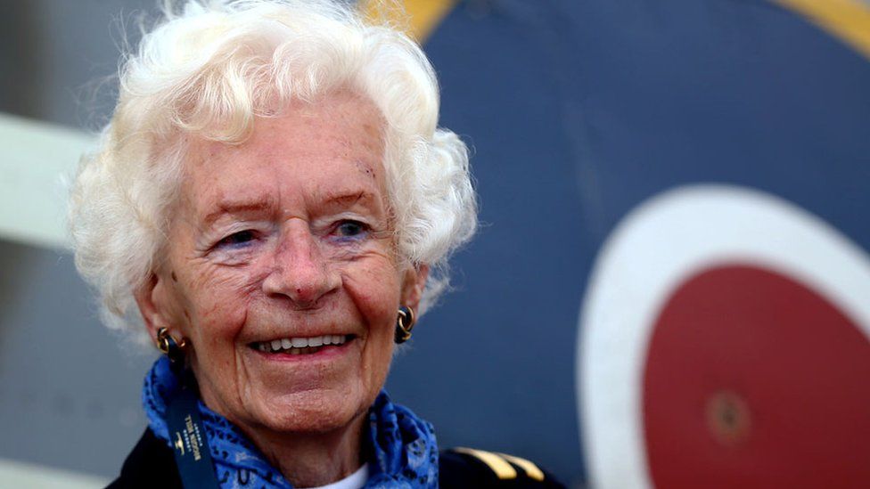 WW2's 'Spitfire Women': Eleanor Wadsworth, one of last female pilots ...