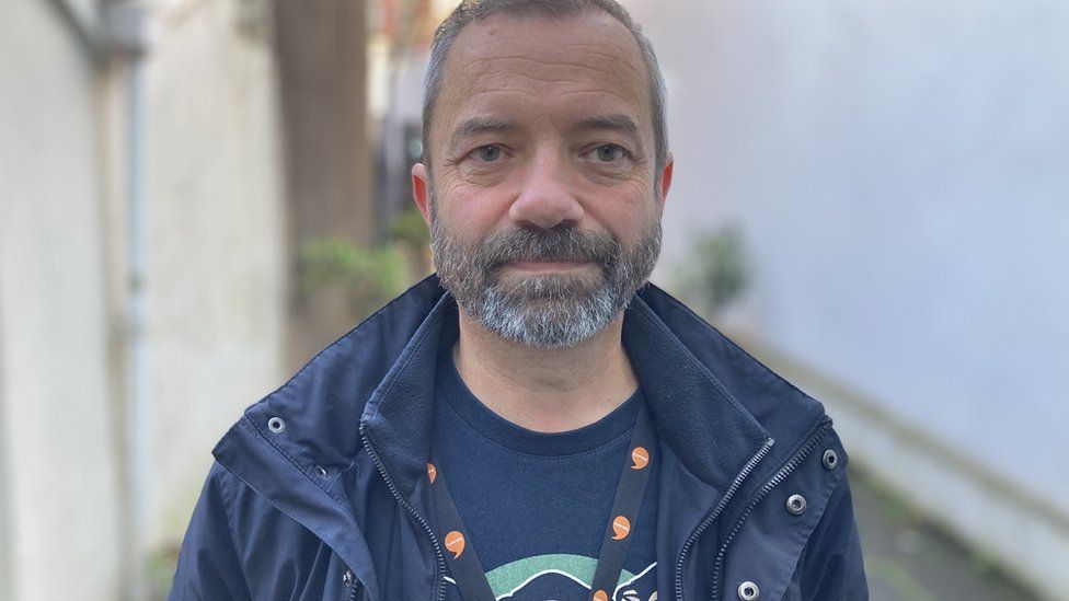 Pryderon wedi cais cloddio newydd ar safle Ffos-y-Fran - BBC Cymru Fyw