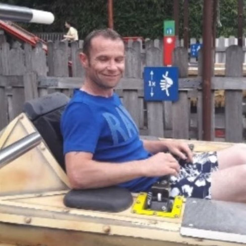 Wayne Boylan murder: £10,000 reward to track down shotgun killers - BBC ...