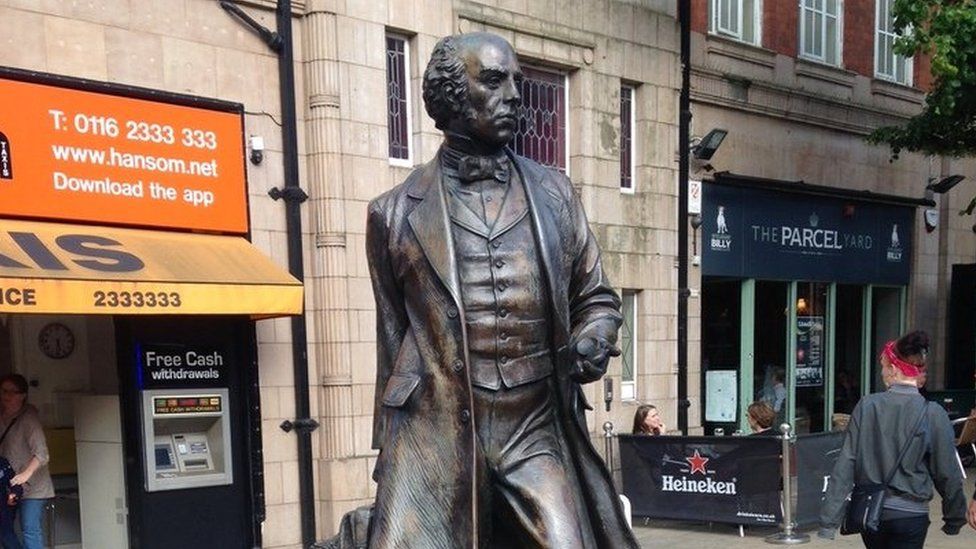Thomas Cook steam train marks 175th year since first excursion - BBC News