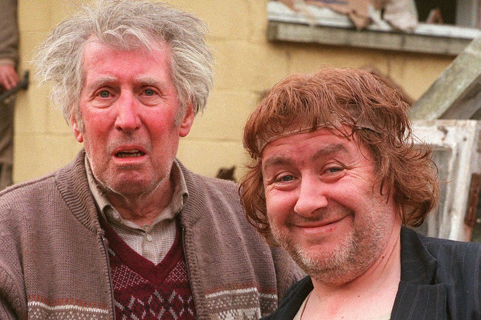 Gregor Fisher resurrects Scotch & Wry's Rev IM Jolly - BBC News