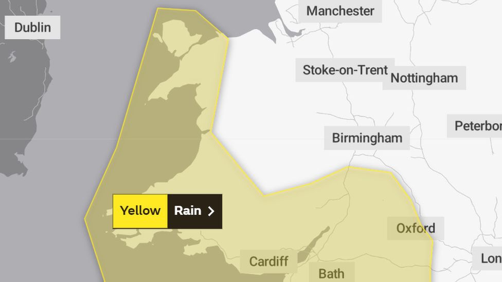 Weather: Heavy rain warning for much of Wales - BBC News