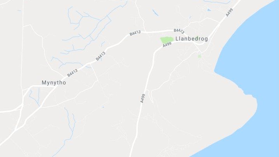 Man killed in quad bike crash near Llanbedrog named - BBC News