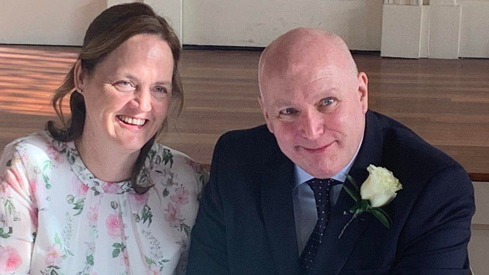 Couple engaged after Bournemouth Airport flight delay romance - BBC News