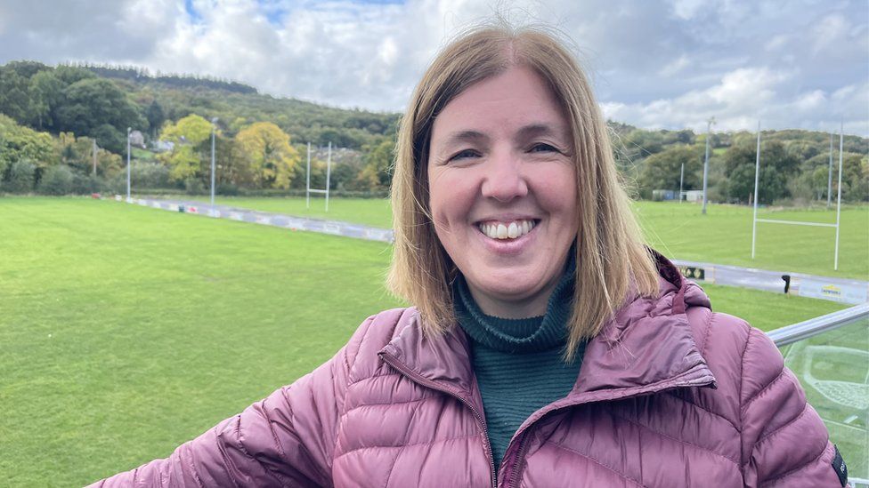 Cynlluniau ynni Bethesda 'yn help i gadw'r biliau lawr' - BBC Cymru Fyw