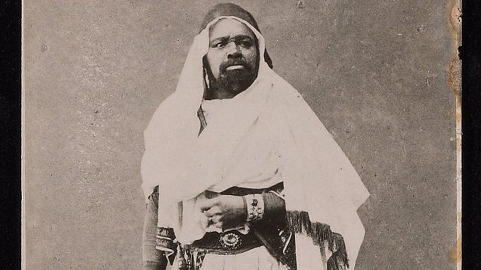 First black Shakespearean actor Ira Aldridge honoured - BBC News