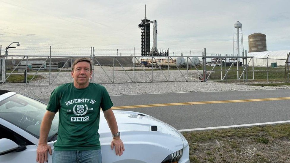 University of Exeter proud of space station astronaut - BBC News