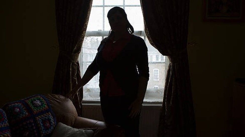 Domestic abusers to be electronically tagged on prison release - BBC News