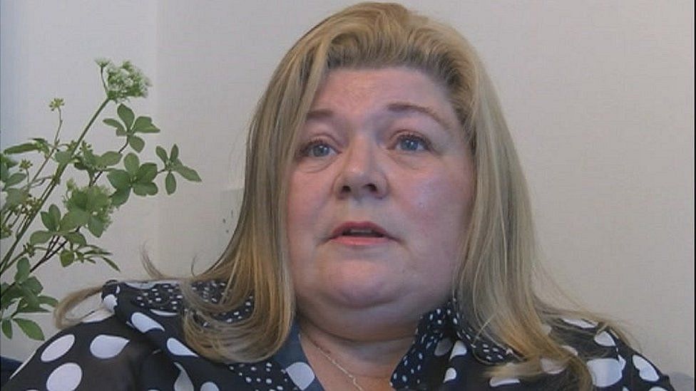 Leeds Covid patient Kelli Day's long road to recovery - BBC News