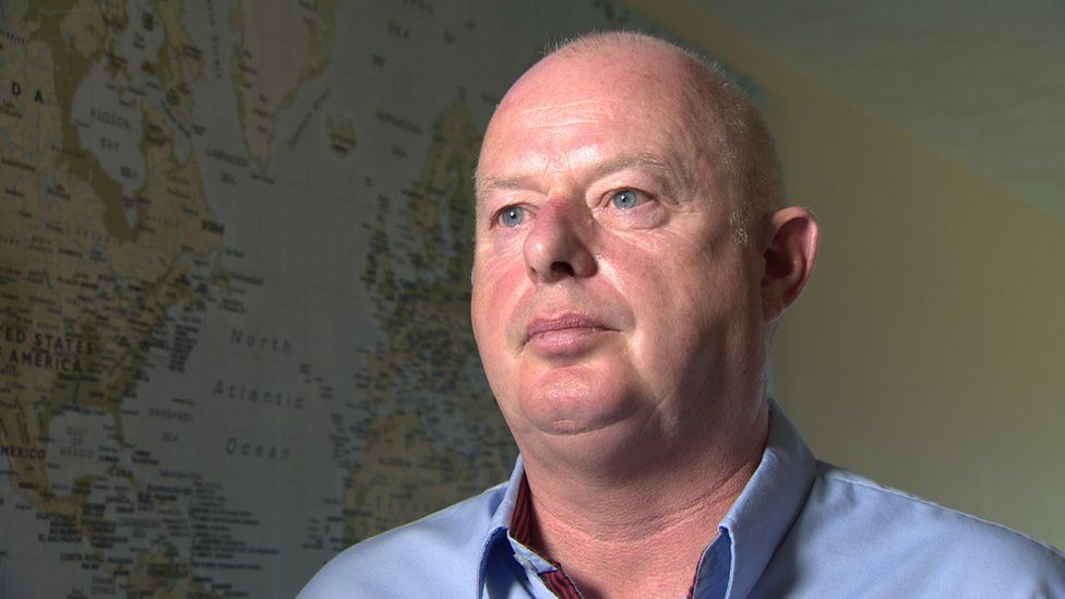 Jet2 apologises after 'disruptive passengers' cause delay - BBC News
