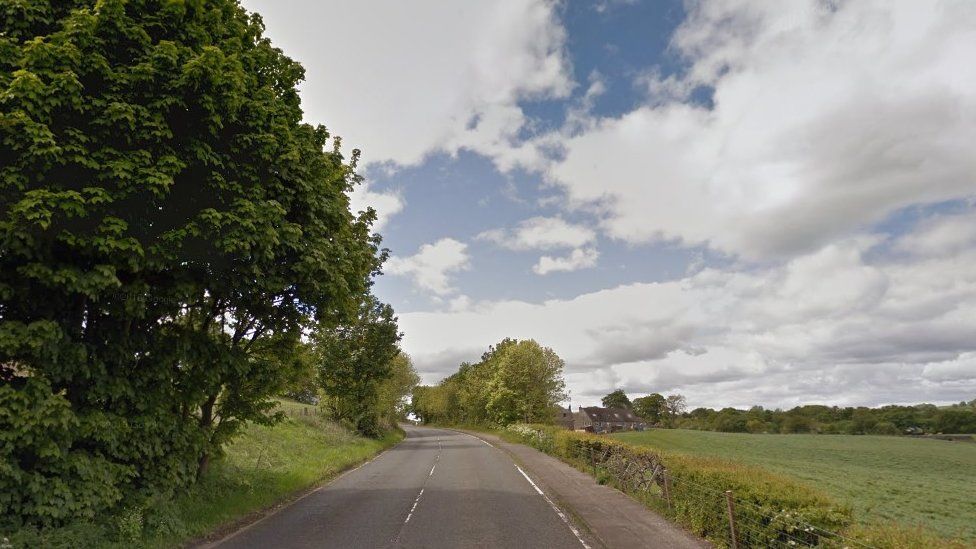 Pedestrian dies after being hit by van in Kirkcaldy - BBC News