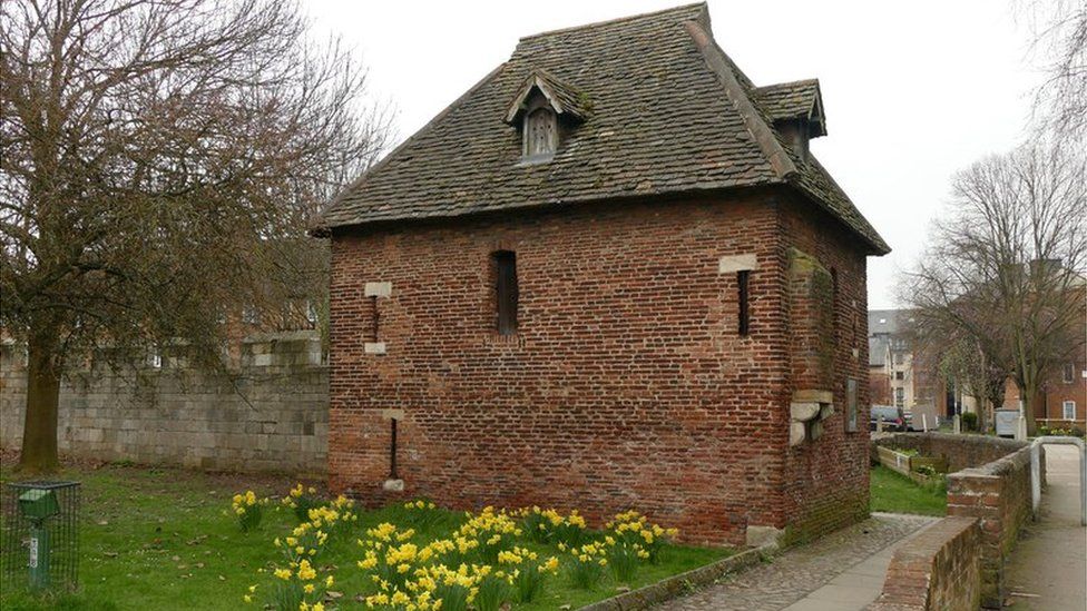 Historic Red Tower in York city walls to reopen - BBC News