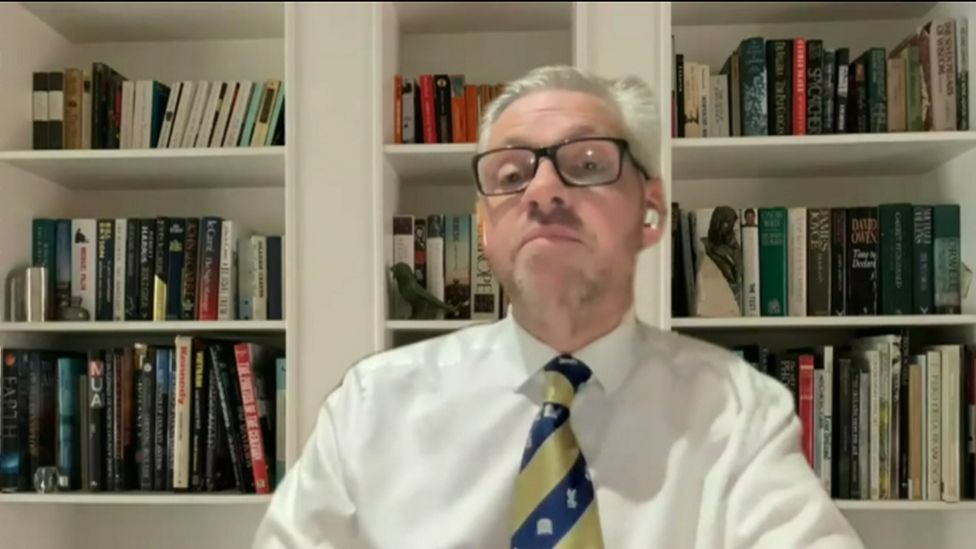 Belfast Trust: Hospital target to restore orthopaedic surgery - BBC News