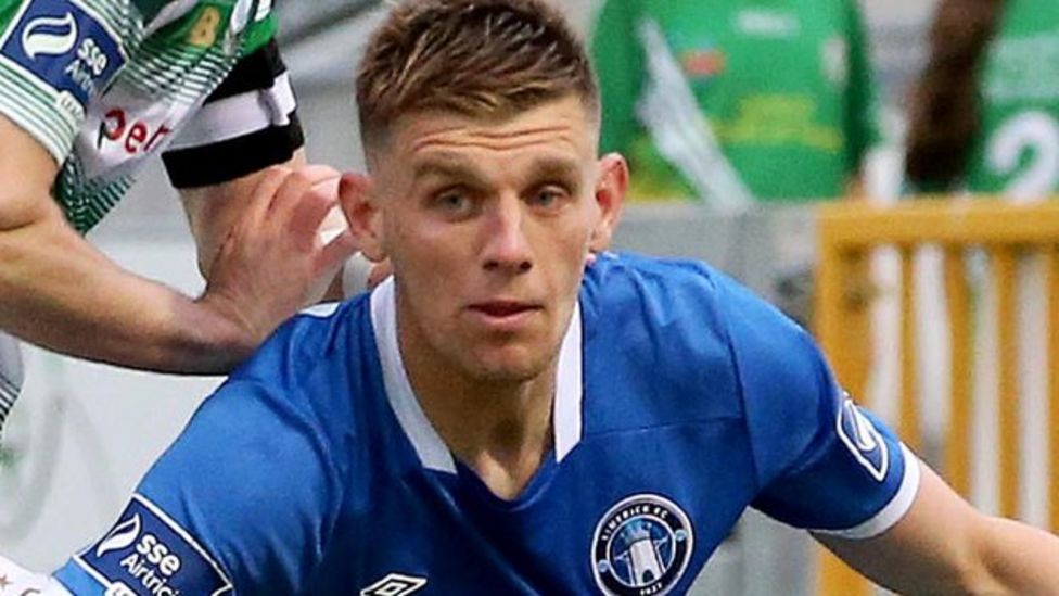 Irish Premiership: Glenavon sign Wearen as Donnelly exits - BBC Sport